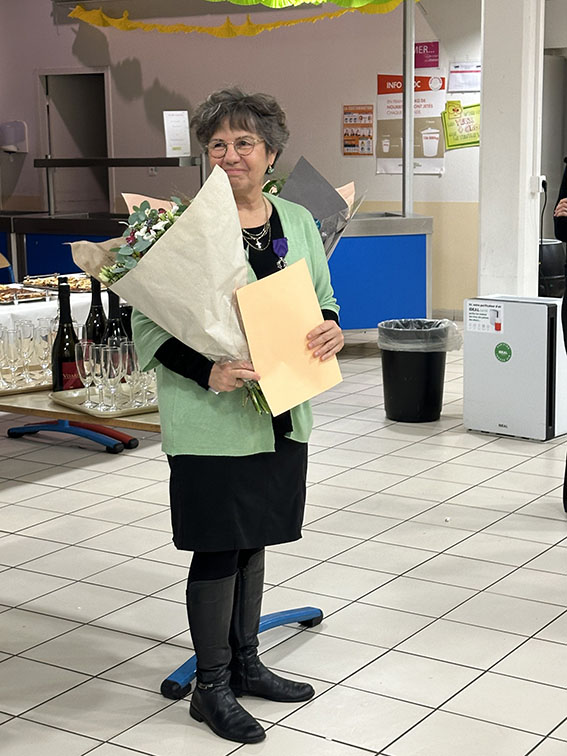 Remise des Palmes Académiques à Anne Kolly - École Primaire Lestonnac